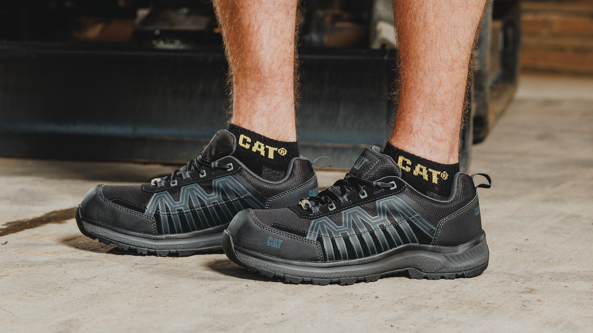 Shop Caterpillar Official UK | Safety Footwear, Clothing & Accessories ...